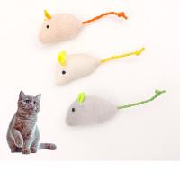 China Plush Catnip Mouse Cat Toy for Interactive Indoor Cats Kitten Play Popular Style and Interactive Function for sale