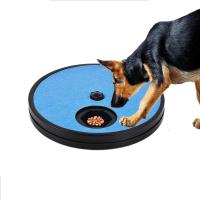 China Pet Slow Food Toy with Sandpaper Scraper and Treat Dispenser - 30×30 cm Wooden Design for Dogs and Cats for sale
