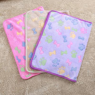 China Custom Printed Dog Blanket Soft Plush Coral Fleece Machine Washable 0.1kg XS for sale