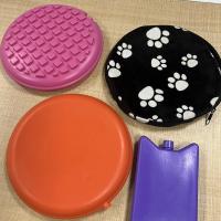 China Microwave Pet Heating Pad 21x21cm Waterproof Wireless Dog Cat House Heater Recyclable for sale