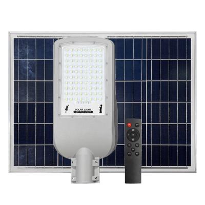 China 4000LM Aluminum Alloy Solar Powered Street Lights Lamp 2 Years Warranty for sale