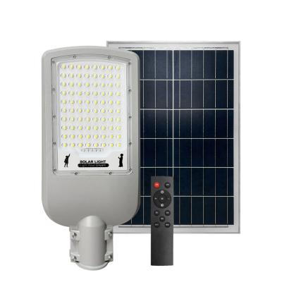 China 2 Years Warranty Solar Street Light Aluminum Alloy High CRI for sale