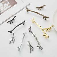 China Modern Minimalist Black Zinc Cabinet Hardware Wine Rack Drawer Wardrobe Door Furniture Branch Handle for Dresser Use Living Room for sale