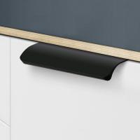 China Luxury Champagne Gold Aluminum Alloy Hidden Kitchen Cabinet Handle L Shape Drawer Handle for Closet Dresser Bedroom Zinc Hotel for sale