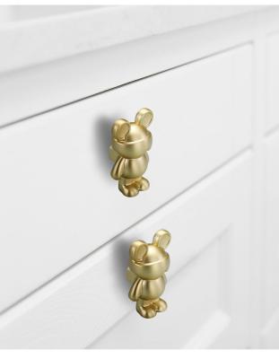 China Bear Personality New Product Cute Cartoon Door Knob for Kitchen Cabinets Dressers Bedrooms Gyms-for Kids' Rooms for sale