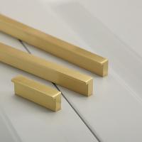 China Modern Simple Light Luxury Brass Cabinet Handles Nordic Wardrobe Cabinet Drawers Gold Cabinet Door Handle L-Shaped for sale