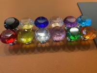 China Living Room Kitchen Bedroom Colored Knobs Glass Acrylic Cabinets Handles for sale