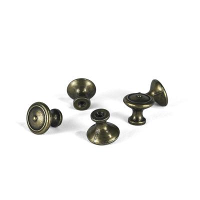 China Latest Vintage Bronze Tone Cabinet Pulls Drawer Knob Retro Design Knobs Accessories for sale