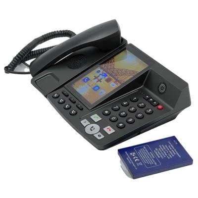 China 4G LTE Smart Desk Phone with 5.5 Inch Touchscreen 4000mAh Battery Android 8.1 for sale