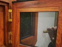 China Octagonal Fixed and top hung Artistic Shaped Aluminium Alloy Woodgrain Windows for sale
