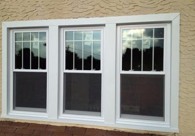 China Sliding Opening Style UPVC Window Single Hung with Decorative Glass for sale