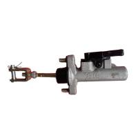 China Higer School Bus 5-8 Inch Clutch Master Cylinder Dual Oil Output Bolt Fastening Bus Spares 16LBY-05010 for sale