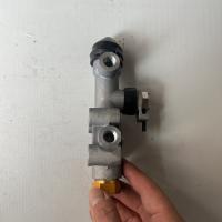 China Jinlong Bus Aluminum Alloy Height Control Valve 250L/min Fast 50L/min Slow Salt Spray Bus Spares 229600120 for sale
