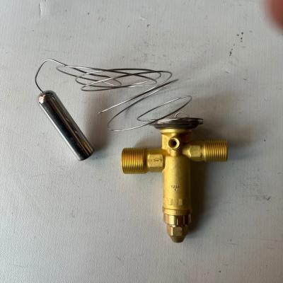 China King Long Yutong Bus AC Danfoss Expansion Valve 067N7169 Precision Temperature Bus Spares for sale