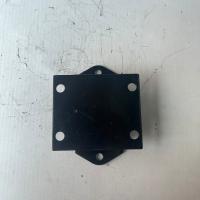 China Yutong King Long Bus Engine Mount 1001-06950 Rubber Metal Composite 500kg Load Bus Spares Parts for sale