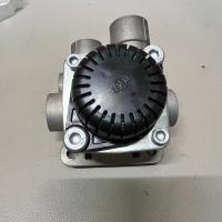 China Knorr Differential Pressure Relay Valve K158597 Aluminum Diaphragm ABS Yutong King Long Bus Spares for sale