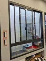China Versatile and Aluminium Sliding Windows with Customisable Glass for sale
