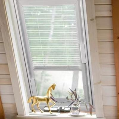 China Aluminium Windows Top Hung Glass Thickness 4mm / 5mm / 6mm / 8mm / 10mm / 12mm  For Home Improvement for sale