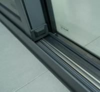 China Customizable Aluminum Sliding Door with Glass for Construction for sale