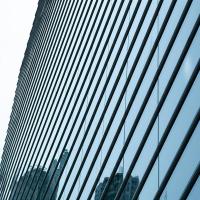 China Long-lasting Glass Curtain Wall with Customized Design Engineered to Meet Diverse Architectural Styles and Structural Requirements for sale