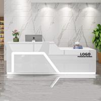 China Salon Reception Desk Mall Shop Display Counter Pedestal For OEM ODM Usage Scenarios for sale