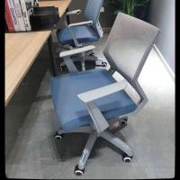 China Modern Design Ergonomic Mesh Office Swivel Chair for Staff Comfort and Durability for sale