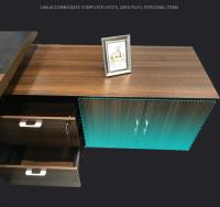 China 2023 DManufacturing Fashion CEO Executive Computer Wooden Modern Home Table Furniture for sale