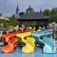China Amusement Splash Water Playground Fiberglass Water Slides For Theme Park for sale