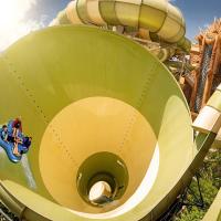 China Resort Hotel Splash Water Playground Equipment OEM ODM Splash Pad Equipment for sale