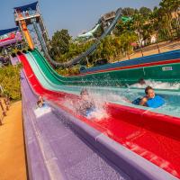 China Hot Selling Pirate Ship Series Water Park Hotel Pool Resort Poolside Kids and Adult Wholesale for sale