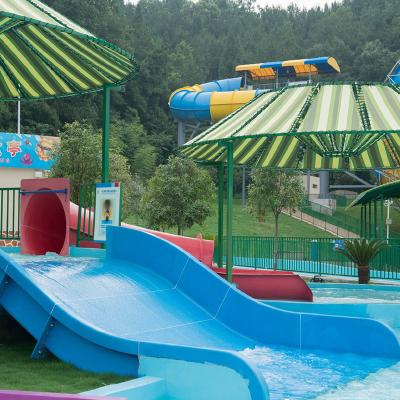 China Water Park Equipment Outdoor Amusement Playground Fun Play Splash Fiberglass Slides Customized for sale