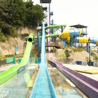 China Water Park Equipment Outdoor Amusement Playground Fun Play Splash Fiberglass Slides Customized for sale