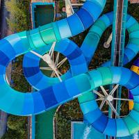 China Competitive Price Water Park Outdoor Children and Adults Water Park Slide Combination Slide for sale