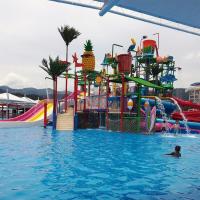 China Outdoor Water Park Design Building Water Park Equipment Fiberglass Water Slide Swimming Pool Slides for sale