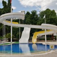 China Outdoor Water Park Playground Swimming Pool Equipment Amusement Equipment Fiberglass Slide for sale