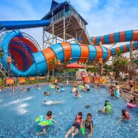 China Water Park Entertainment Equipment Swimming Pool Water Play Equipment Customized Fiberglass Water Slide for sale