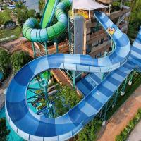 China High Quality Hot Selling Two-color Large Horn Stimulating Size Customization Service Amusement Equipment Water Playground for sale