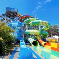 China OEM ODM Amusement Park Swimming Pool Outside Fiberglass Water Slide for sale