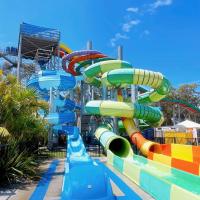 China Double Slide Color Matching Fun and Exciting Play Slide Amusement Equipment Outdoor Water Playground Water Park for sale