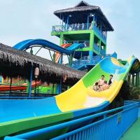 China New Arrival Hot Sale Fiberglass Water Park Slide Swimming Pool Slides for Kids Adult for sale