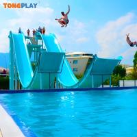 China Commercial Fiberglass Water Slide for Aqua Parks - Customizable Size and Eco-Friendly Design for sale