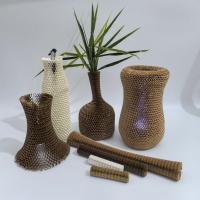 China Degradable Honeycomb Kraft Wrapping Paper Sleeve For Cushioning Bottle Packing Material for sale