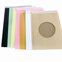 China Corrugated Paper Padded Mailer Anti Static Kraft Padded Envelopes Tear Resistant for sale