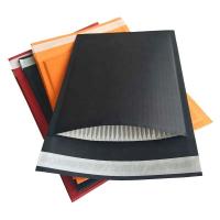 China Lightweight Biodegradable Padded Mailers Fully Black Compostable Padded Mailers Anti Static for sale
