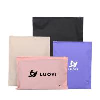 China Biodegradable CPE Zipper Bag Recyclable Clothing Packaging Bags With Logo for sale