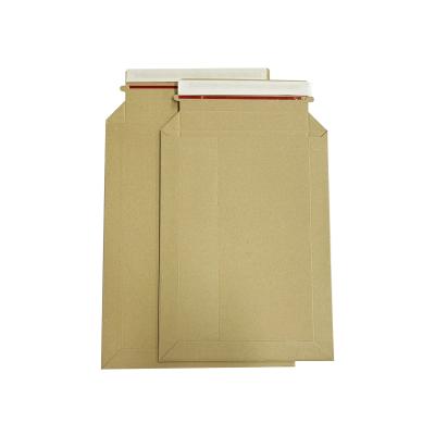 China Customized Cardboard Photo Envelopes Convenient Cardboard Photo Mailers Rigid for sale