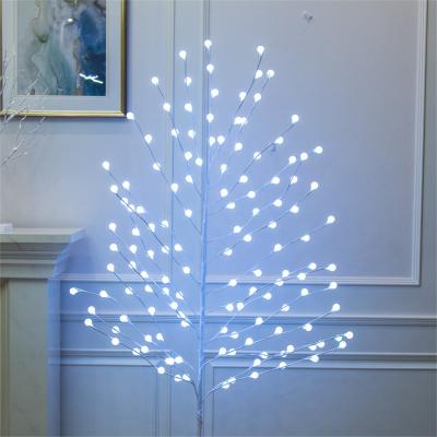 China Voice Controlled 180cm Frosted Ball LED App Tree with 1000 Lumens for sale