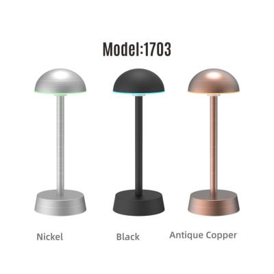 China Phone Control Rechargeable Table Lamp RGBW Portable Night Light 3W 1800mAh for sale