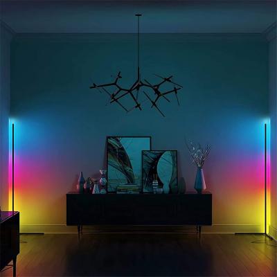 China Smart Floor Lamp with Alexa Compatible Ambient Light for Living Room Gaming Room Bedroom for sale