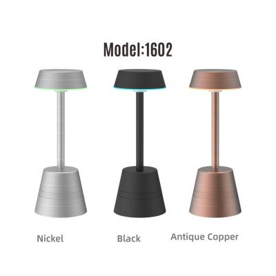 China Smart Rechargeable Table Lamp RGBW Night Light Portable for Bedroom Living Room Office 5W 2000mAh for sale